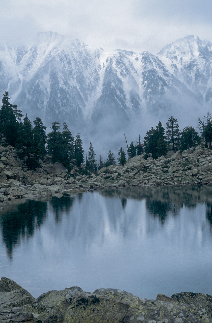 Discover the Aigüestortes and Estany de Sant Maurici National Park