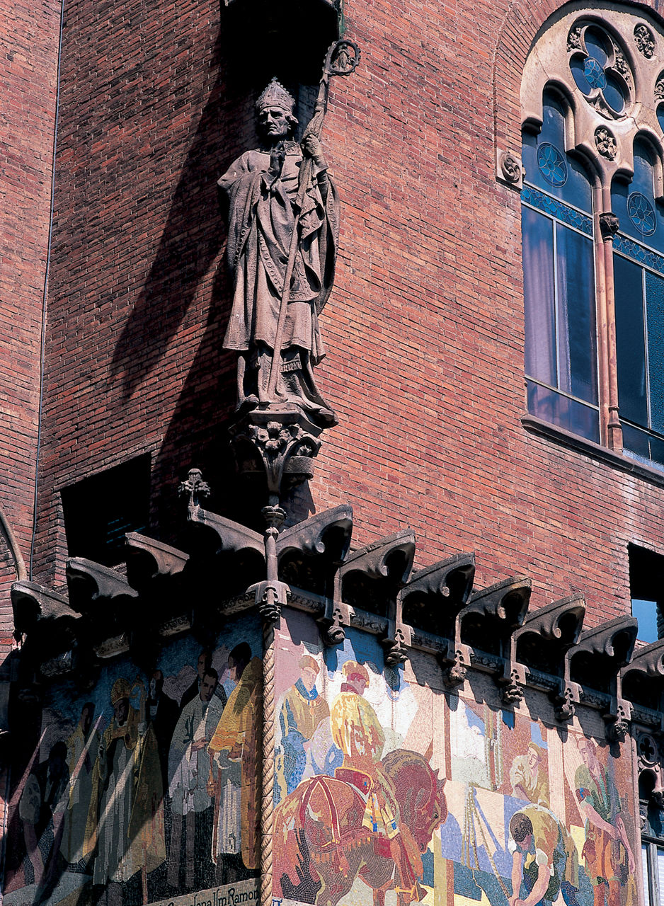 Discover Sant Pau Modernist Complex